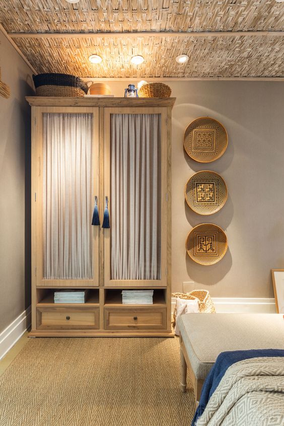 Acoustic comfort, how to reduce noise in your room - Cristina Husebo